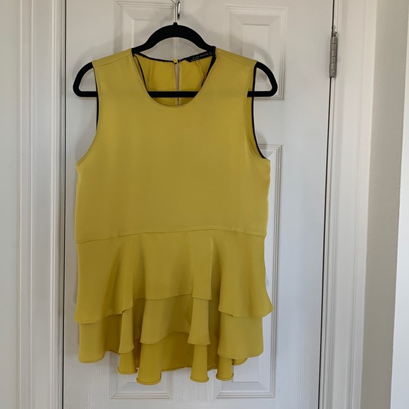 Zara | Tops | Zara Sleeveless Top Yellow With Black Trim M | Poshmark